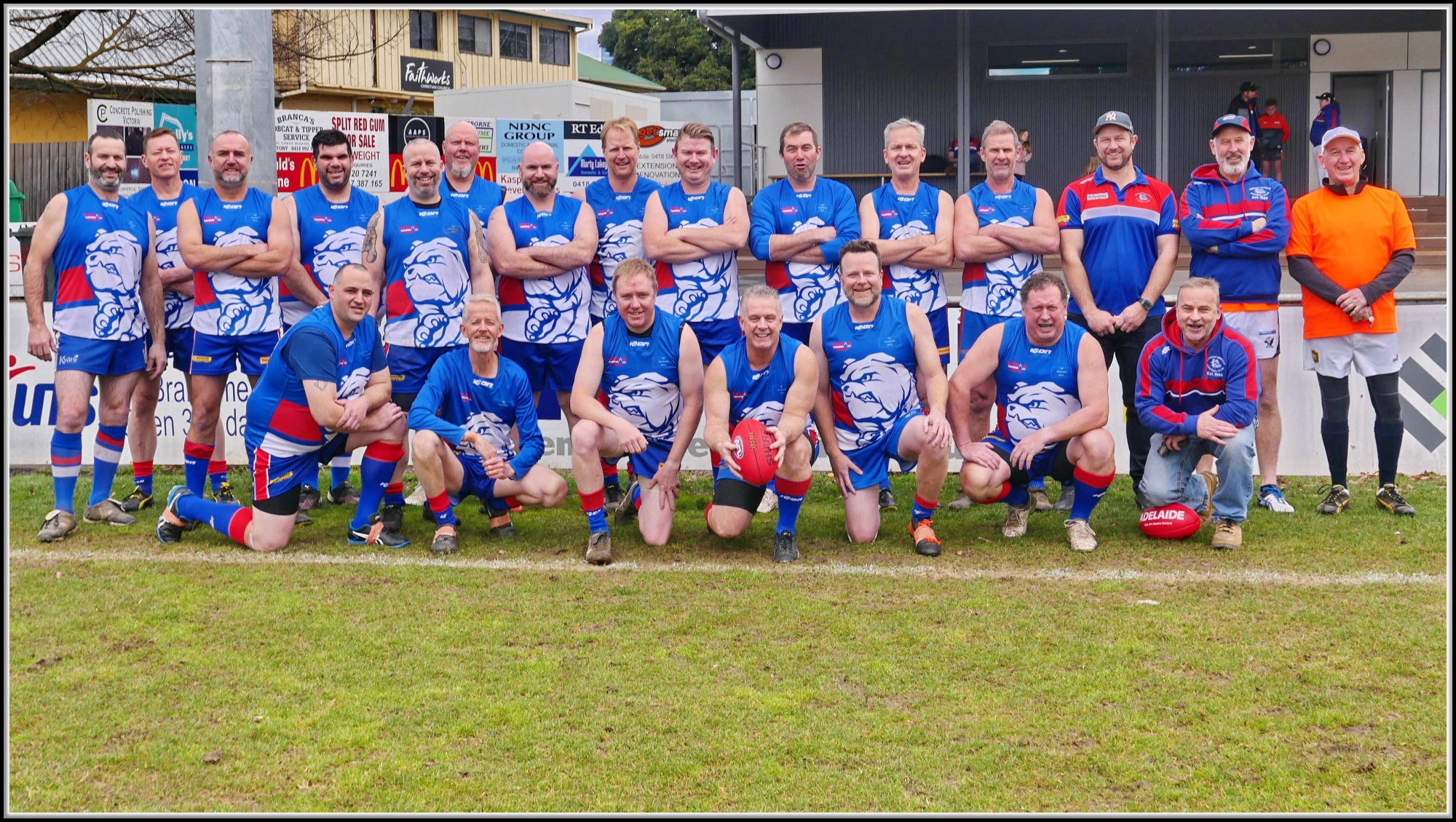 Team Photos - Gisborne Masters Football Club